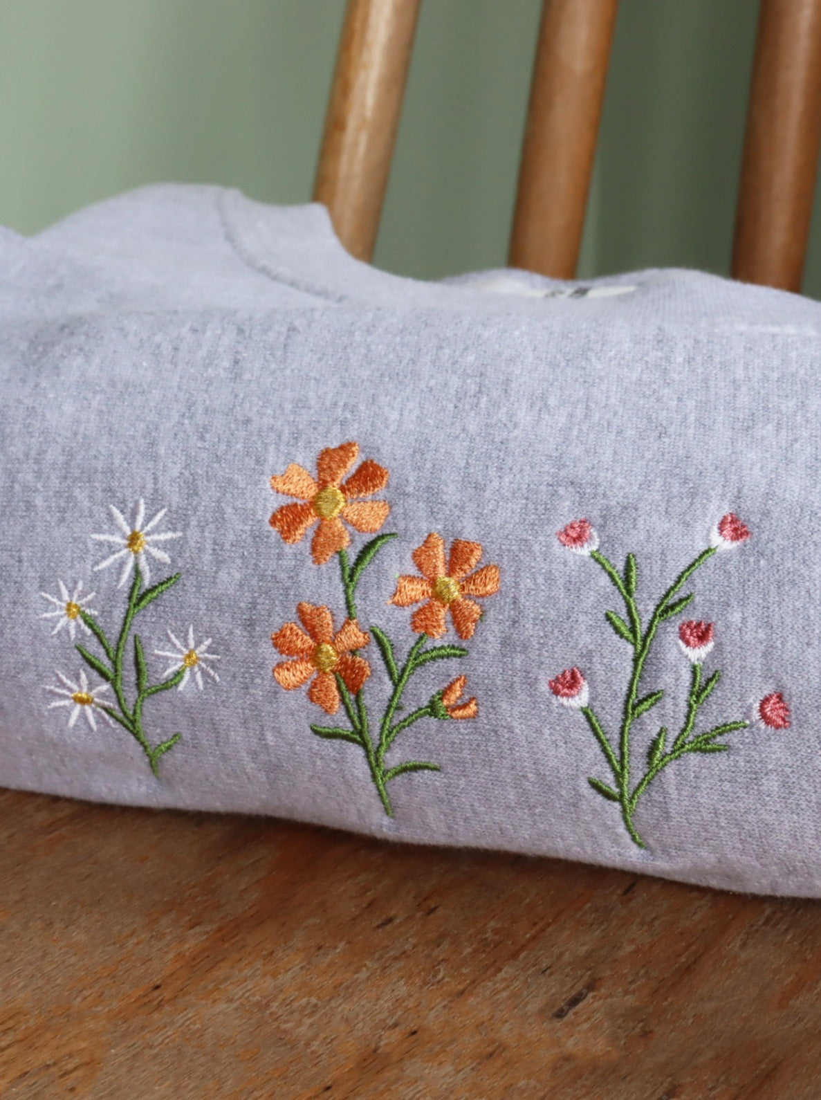 Three Spring Flowers Sweatshirt – Copper Fox 1998