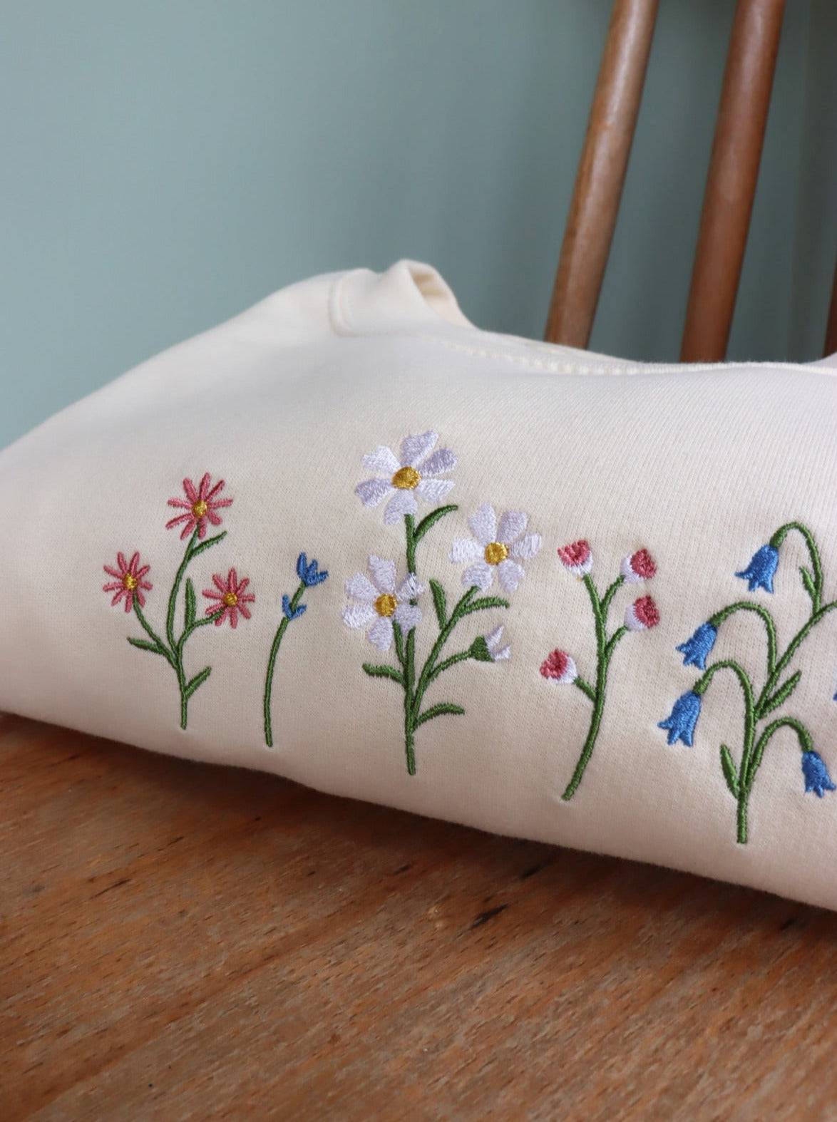 Wild Spring Flowers Sweatshirt – Copper Fox 1998